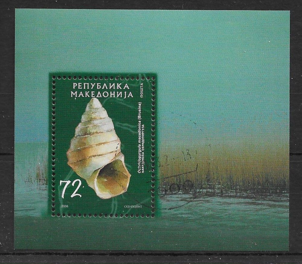 2003 24d SNAILS FINE USED